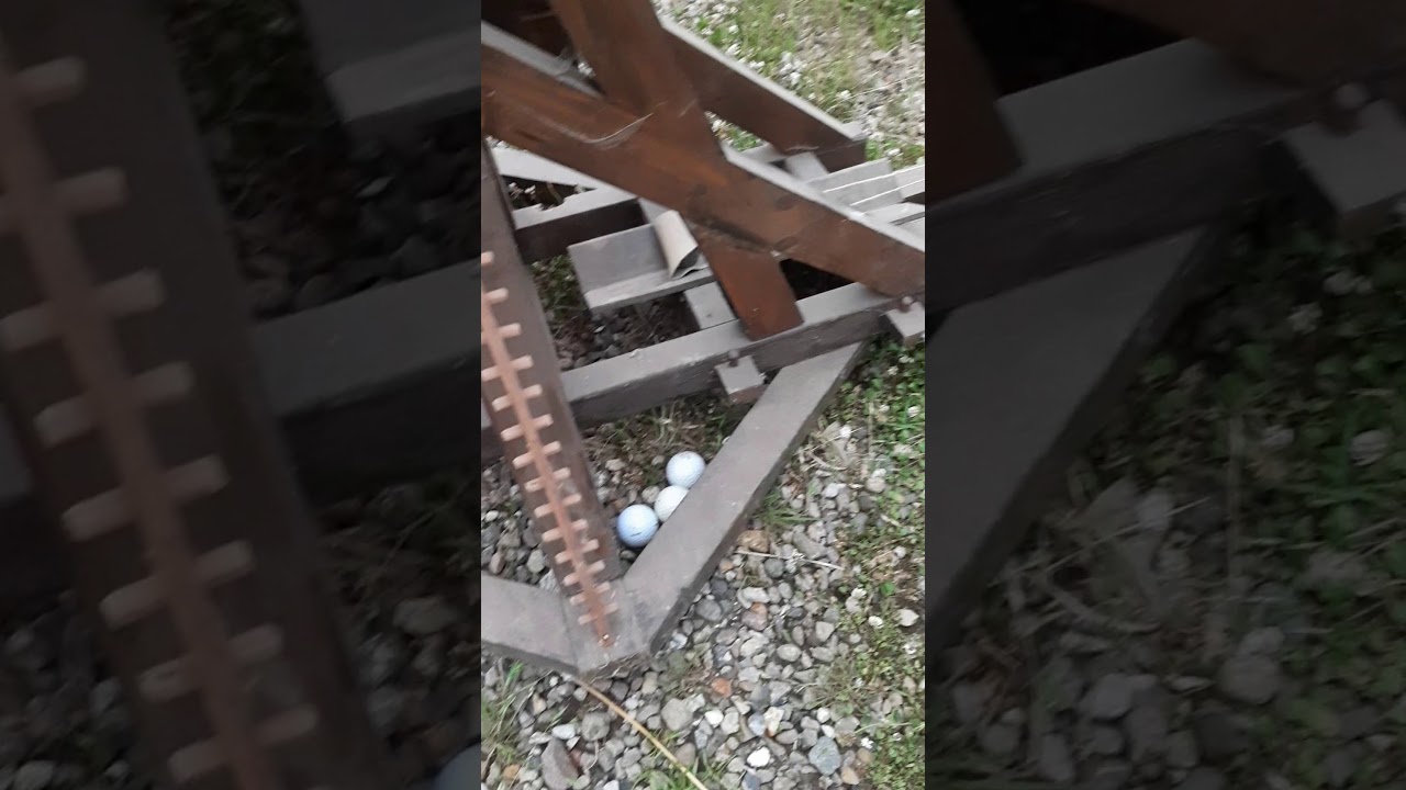 Trebuchet. Small version of warwolf - YouTube