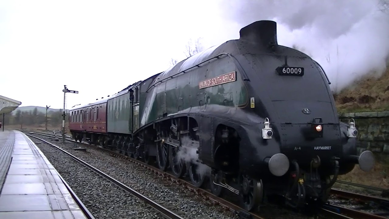 Steam Loco Positioning Move LNER A4 60009 UoSA 5Z09 Bentham Hellifield ...