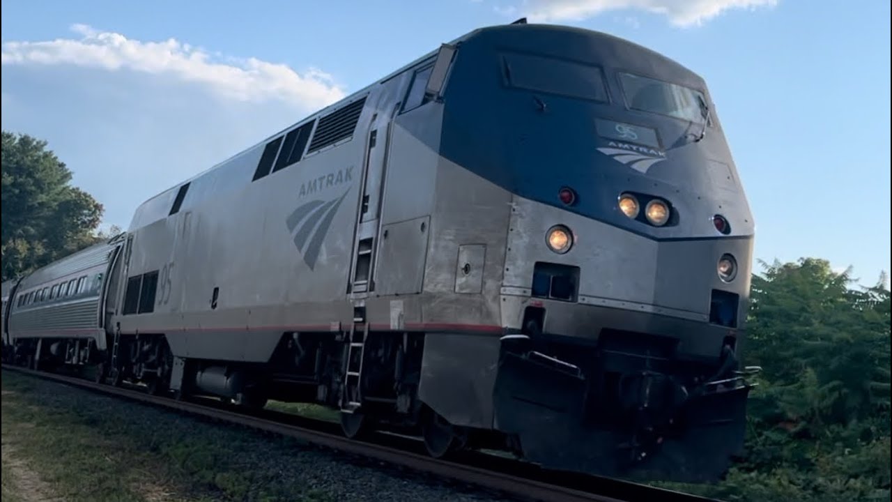 Amtrak commuter train greenfield Massachusetts - YouTube