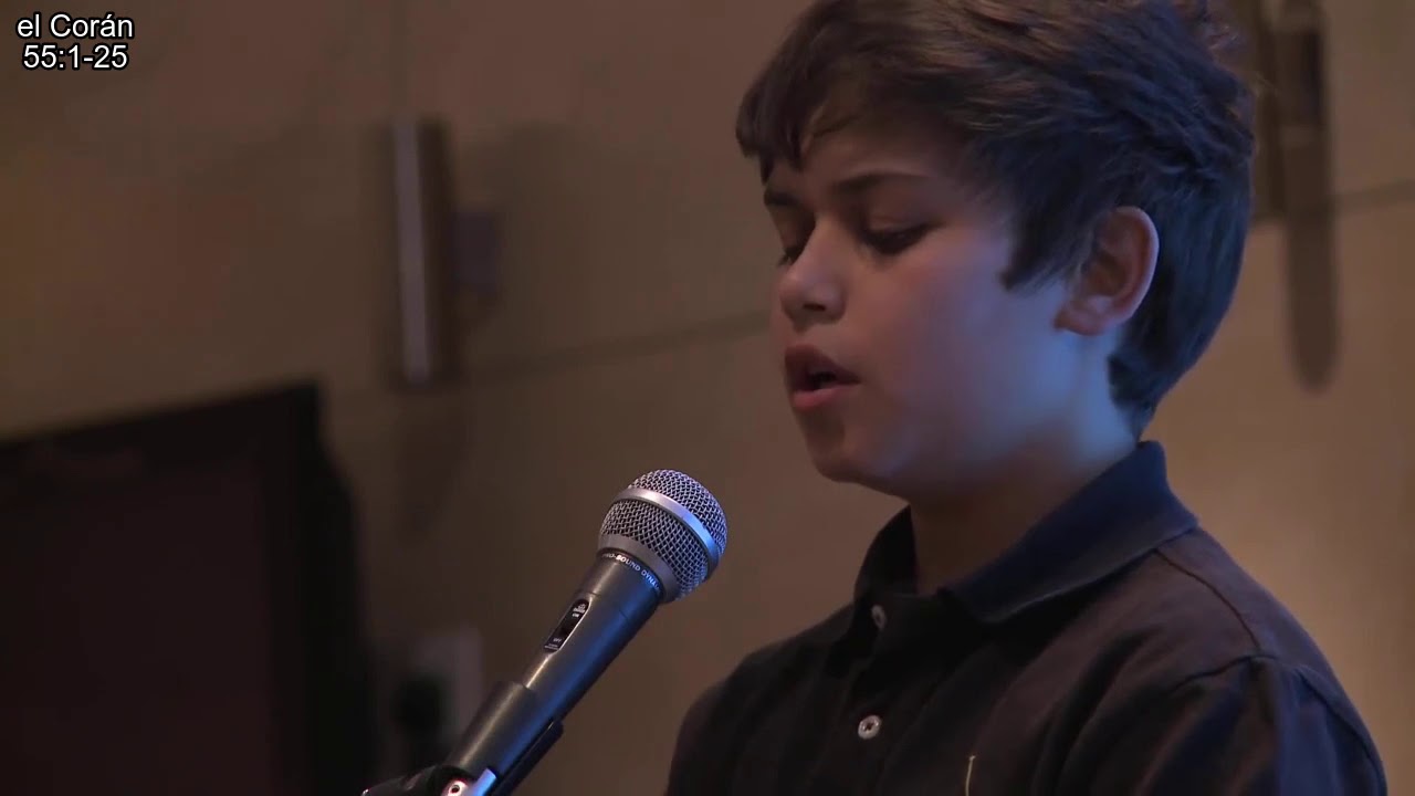 Niño recitando el Corán muy bien - YouTube
