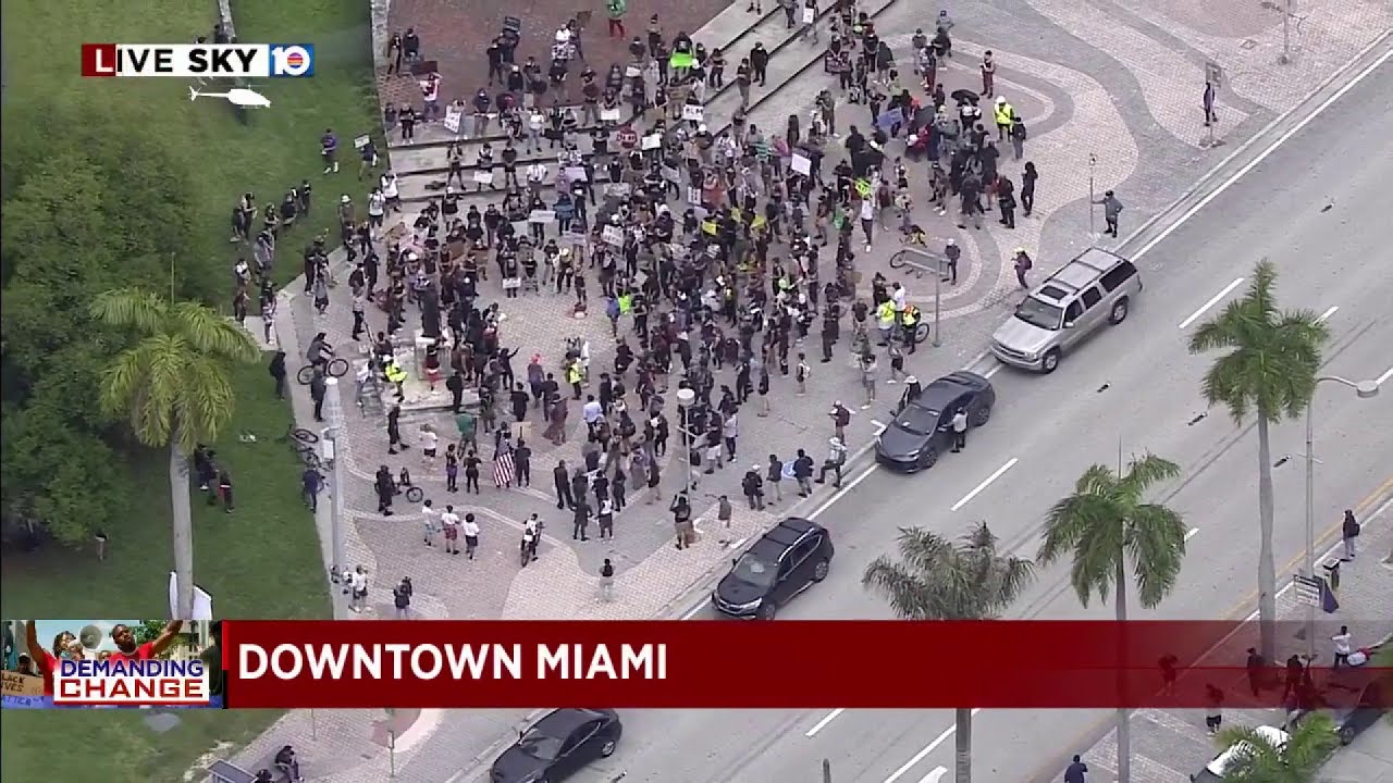 Chief asks downtown businesses to close early amid Miami protest - YouTube