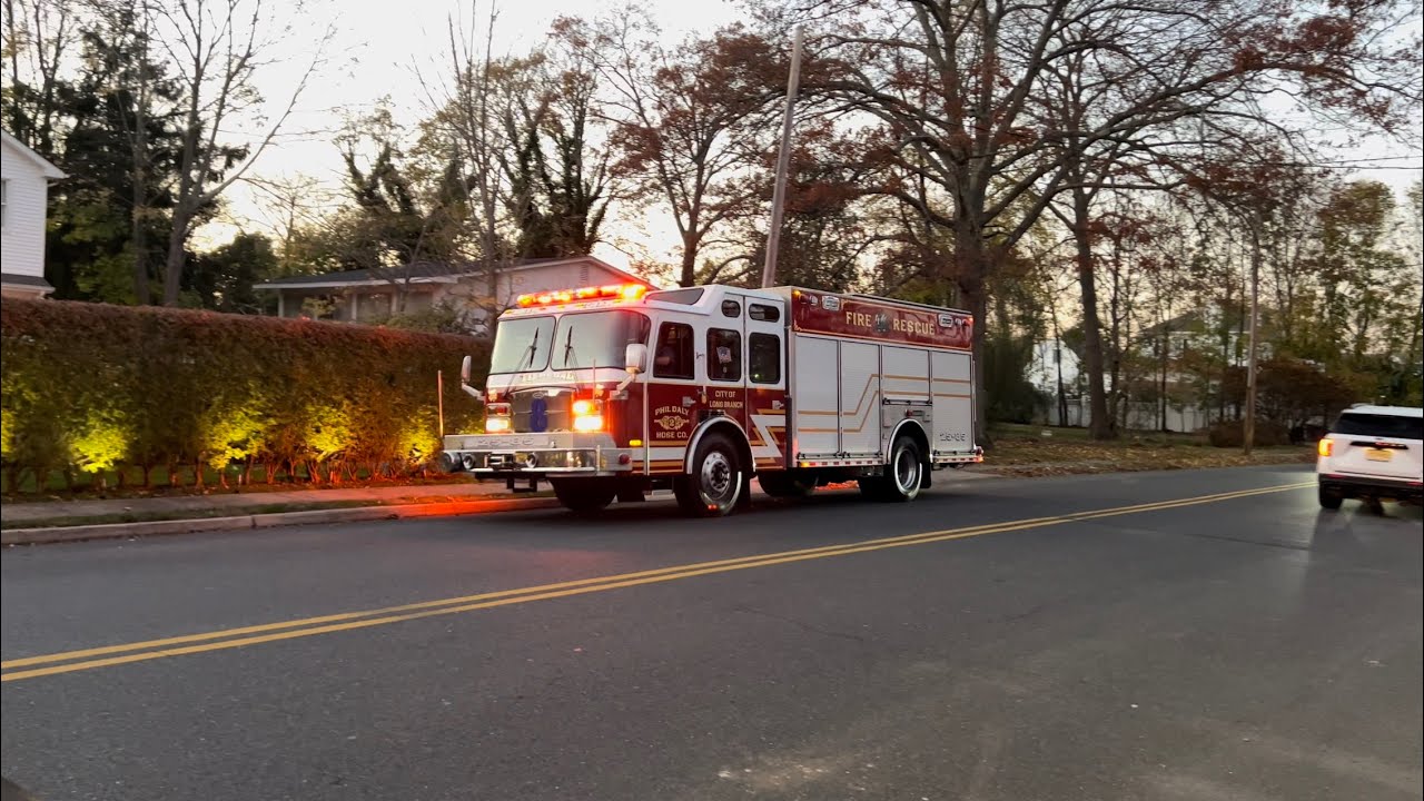 Long Branch Fire Department Rescue 25-85 Responding 11/22/22 - YouTube