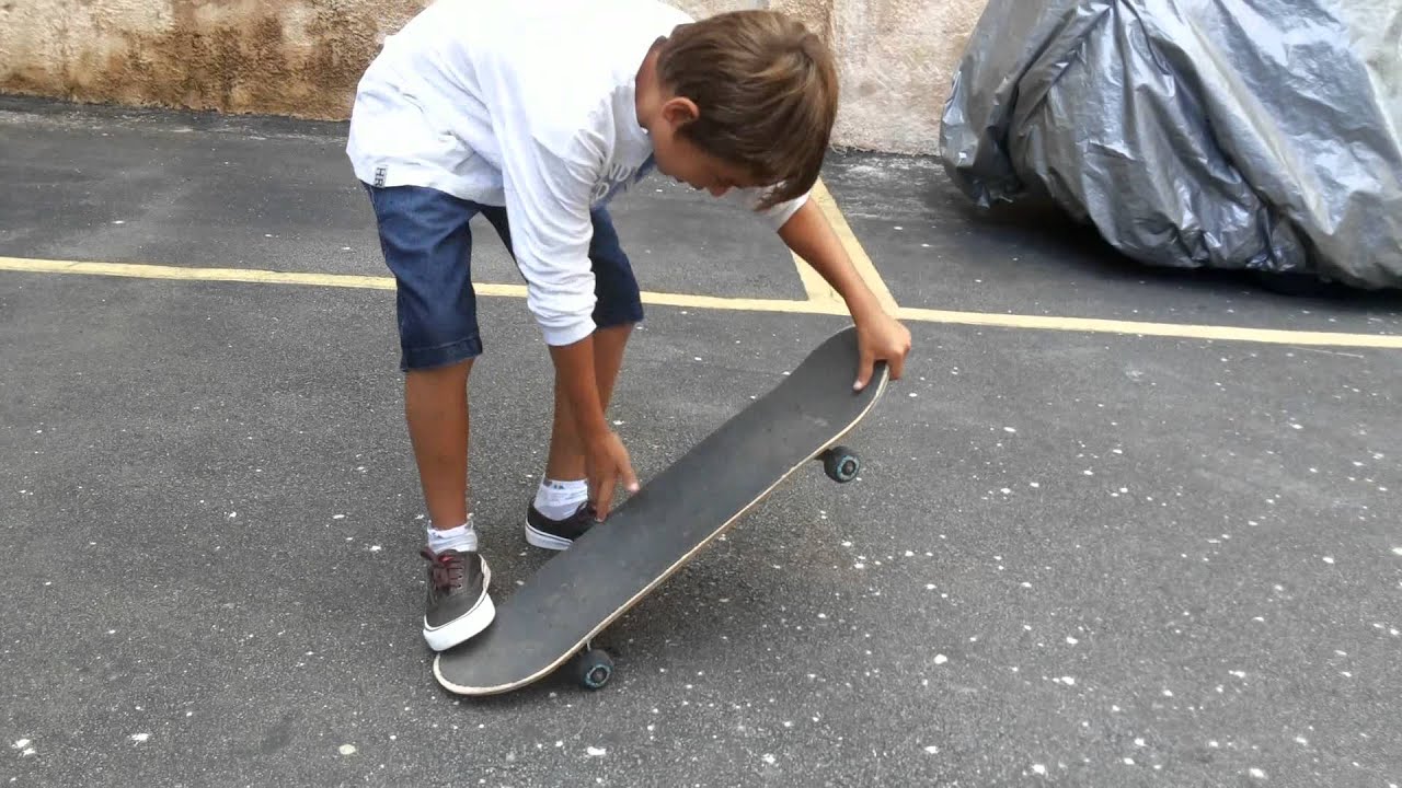 Como mandar ollie de front - YouTube