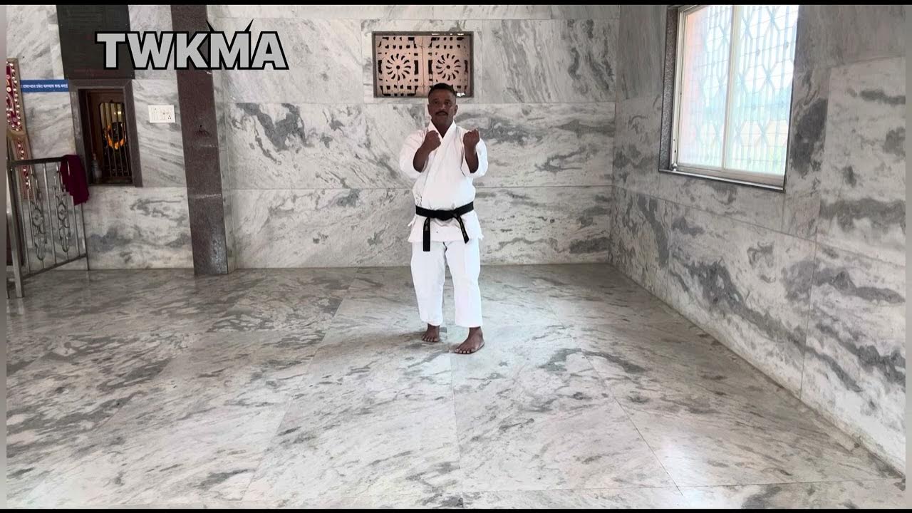 KATA SANCHIN SHITO RYU SHIHAN D.M. - YouTube