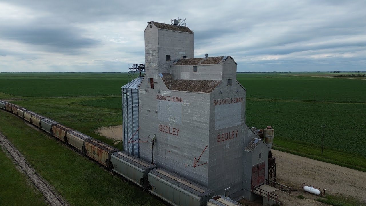 Sedley, Saskatchewan Grain Elevator - YouTube