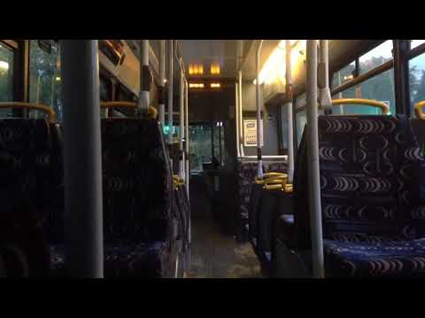 Metrobus Crawley Scania N94UB Omnitown/ East Lancs Esteem 6615 (YN06 ...