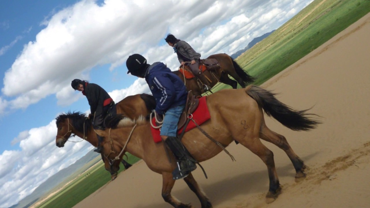 Photos d'une Chevauchée - YouTube