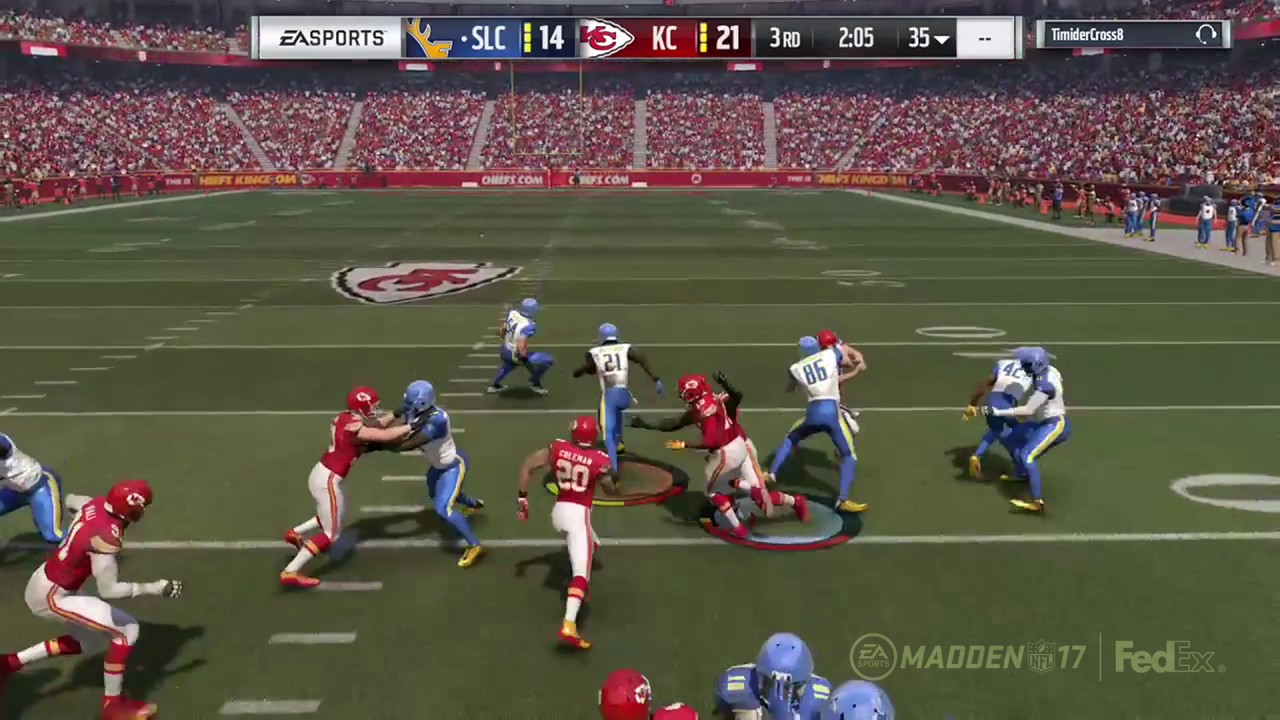 Madden 14 Gameplay