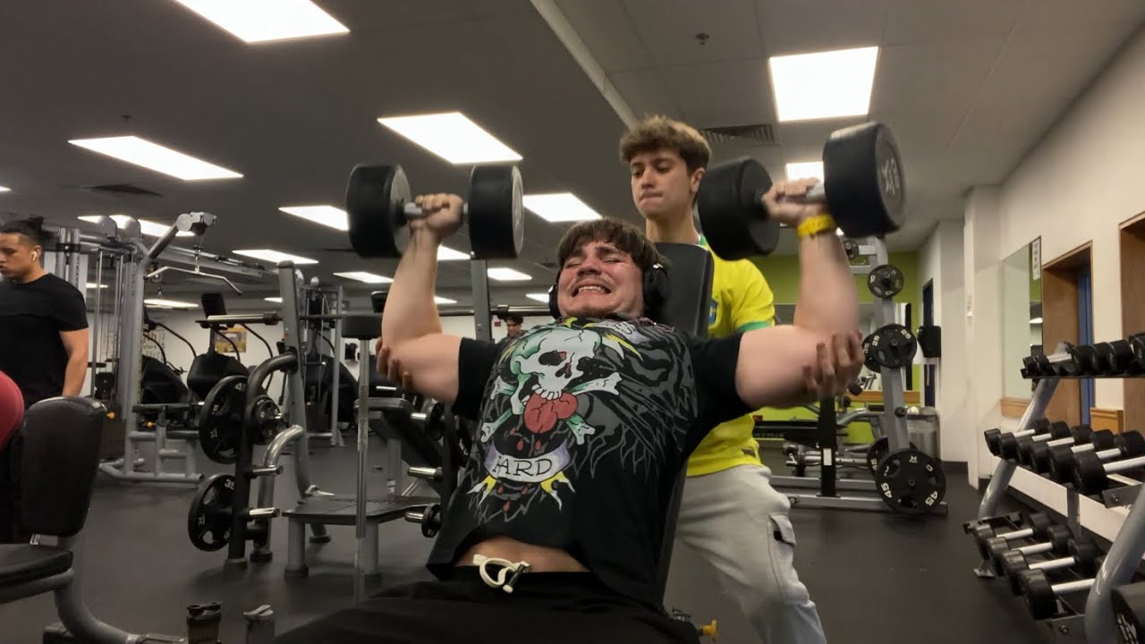 Another day another workout… - YouTube