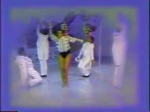 Iris Chacón- Bailable - YouTube