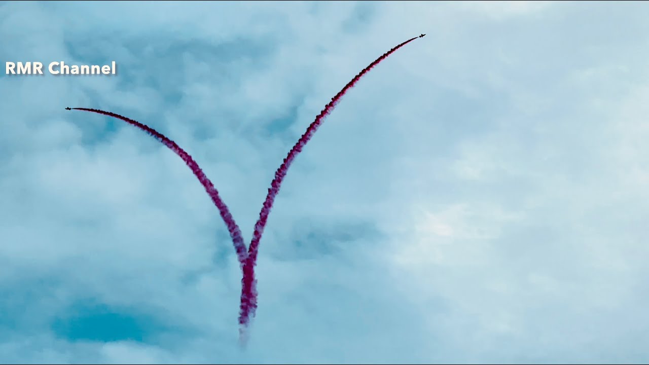 Heart by Red Arrows | Bournemouth Air Festival 2022 @RMR_Channel #37 ...