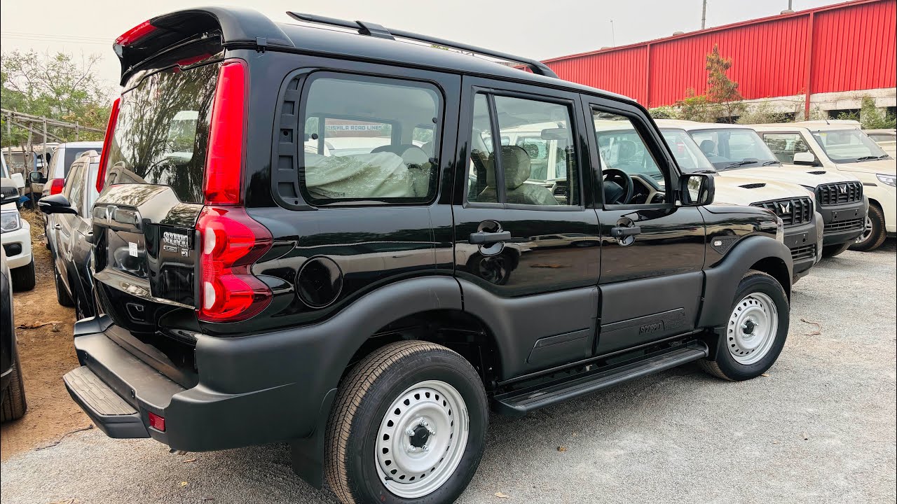 Mahindra Scorpio Classic S Base Model With Accessories | 2025 | Real ...