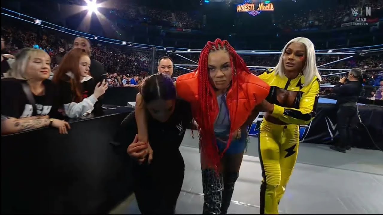 Naomi ataca a Michin & B-Fab aparece Jade Cargill - WWE Smackdown 28/03 ...