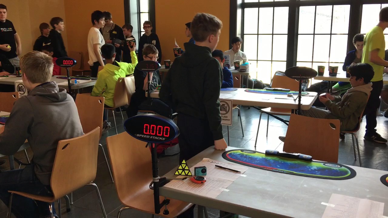 Rubiks Cube Competition - YouTube