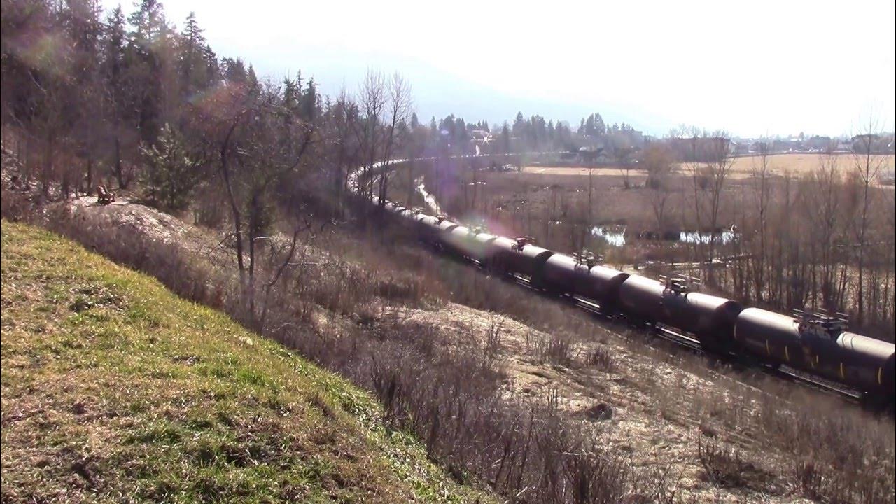 cp 9670 and 9737 leading a mostly tank train eastbound. - YouTube