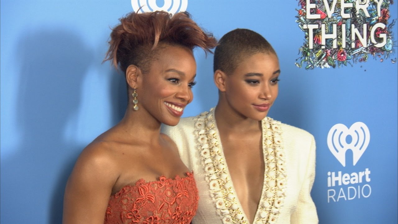 ‘Everything, Everything’ Premiere - YouTube