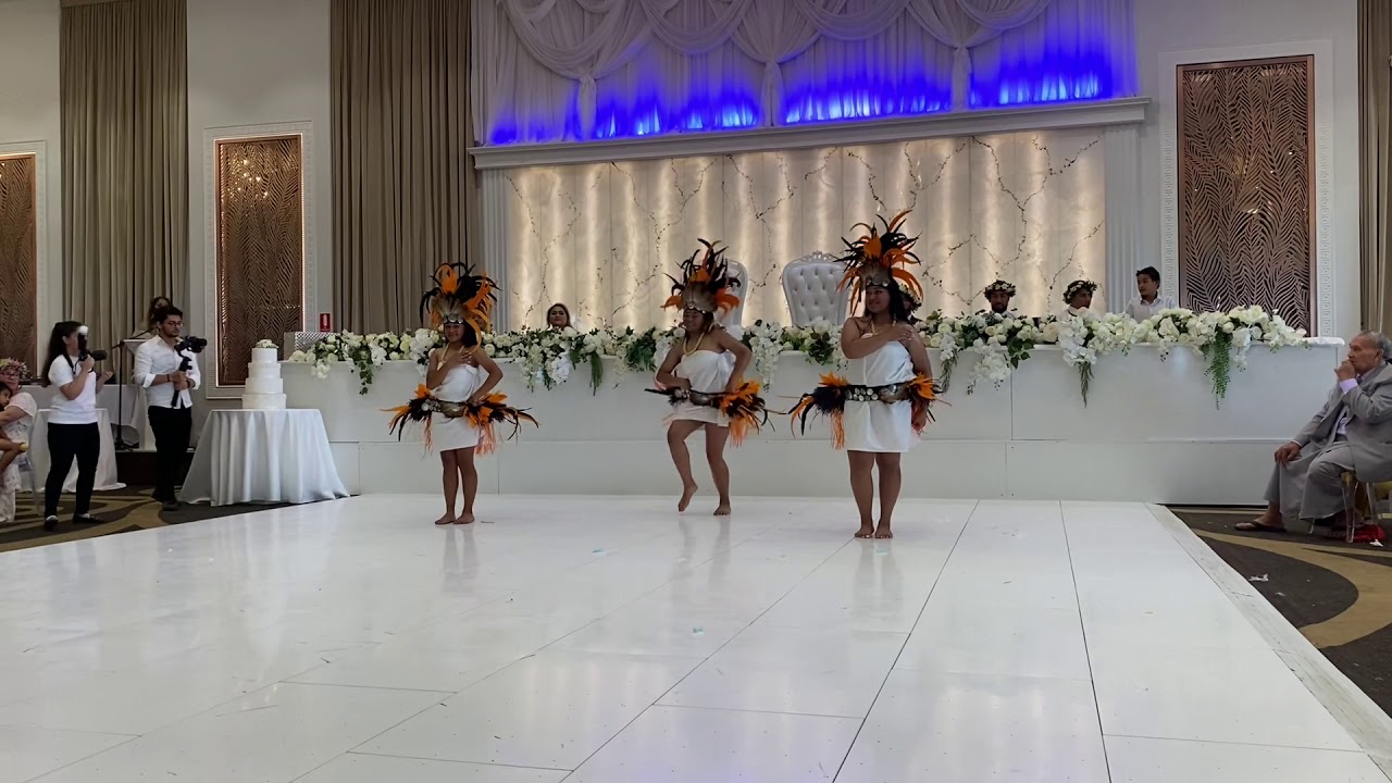 Sakaio sisters - YouTube