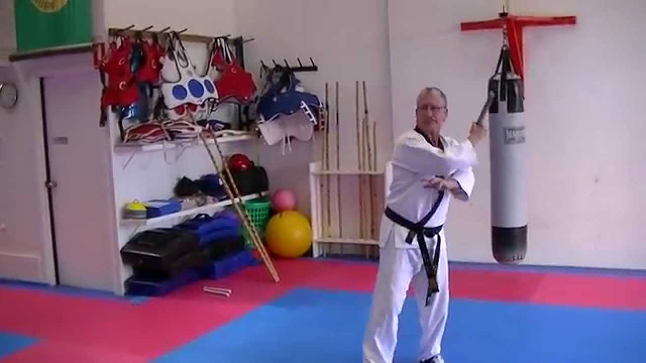 Hapkido Dan Bong pattern 2 - YouTube