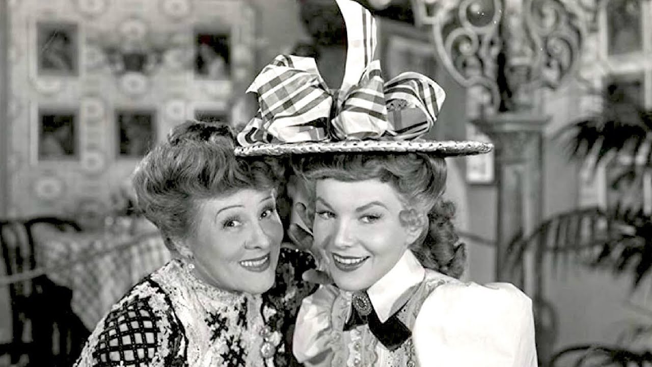 Calendar Girl (1947) Musical, Romance - YouTube