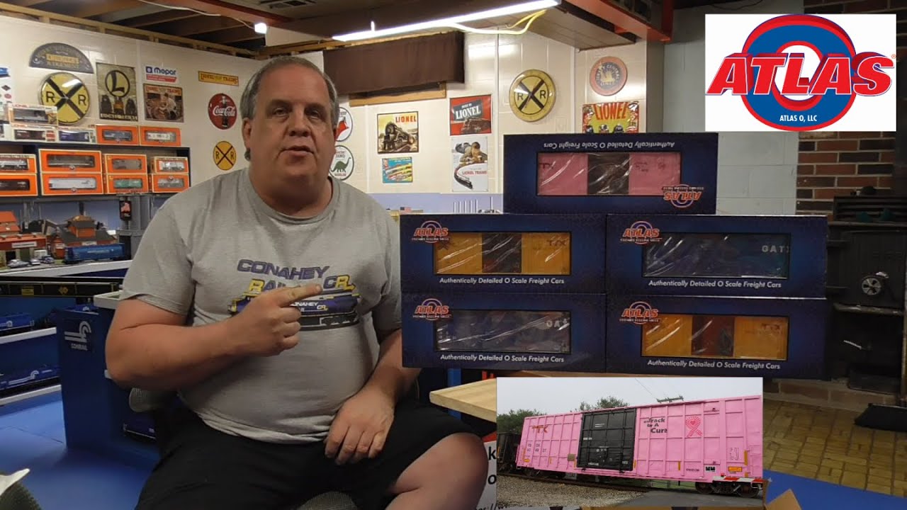 Atlas O Premier Box Car Mail Call TTX & GATX O Gauge - YouTube