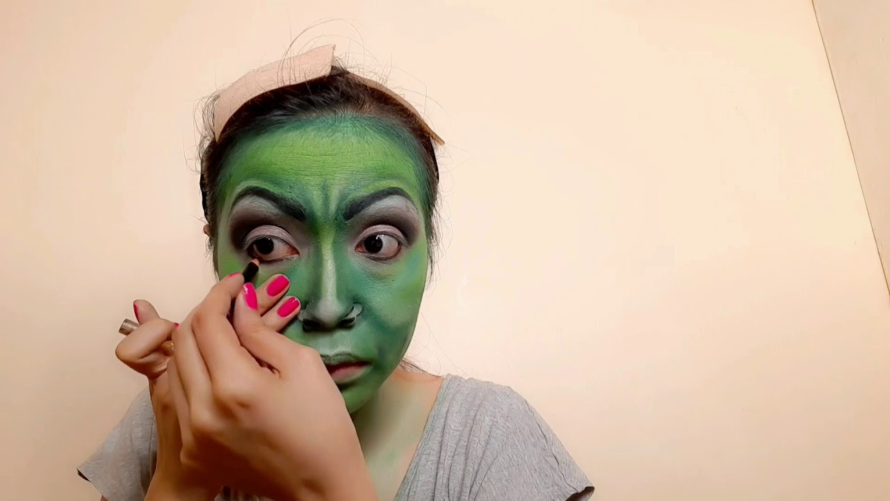 Half-orc Makeup Tutorial for Halloween - YouTube