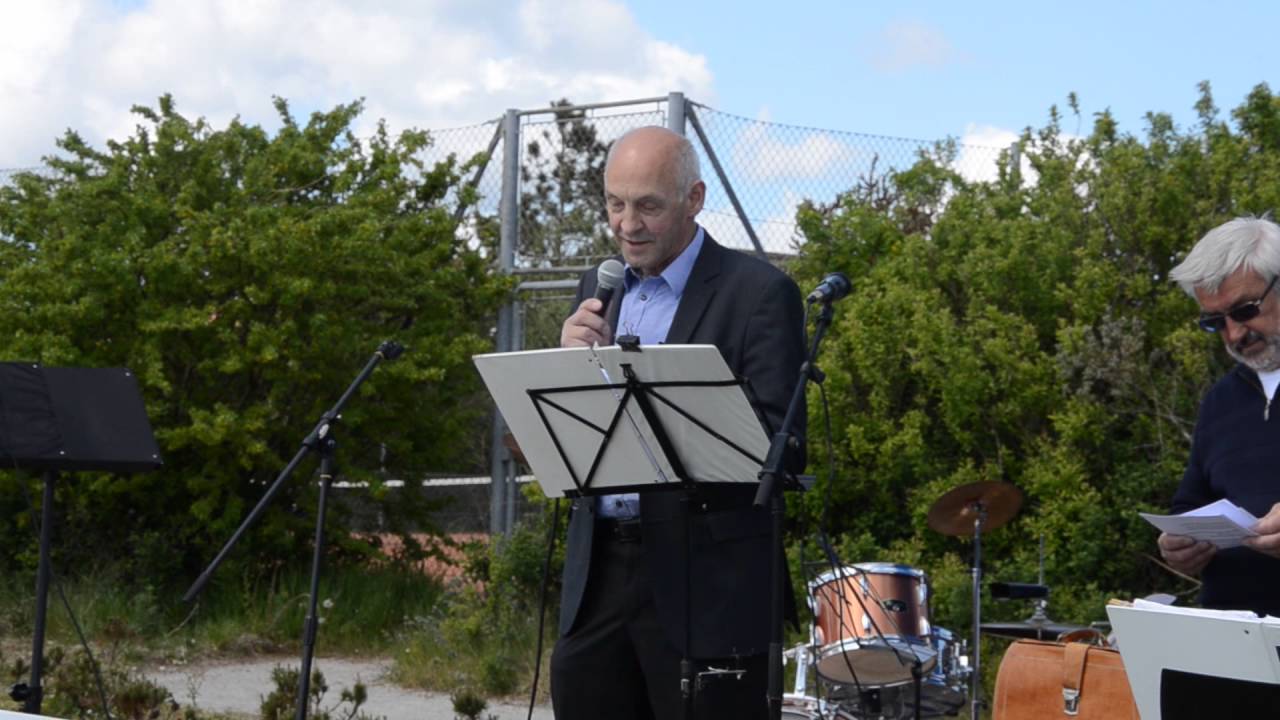 Borgmester Peder Christian Kirkegaard indvier Fur Havn - YouTube