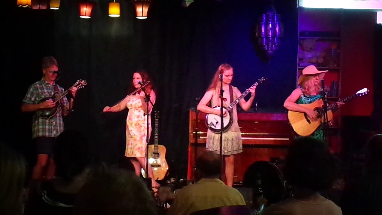 Alaska String Band @ Smiths Alternative, Canberra 2020. - YouTube