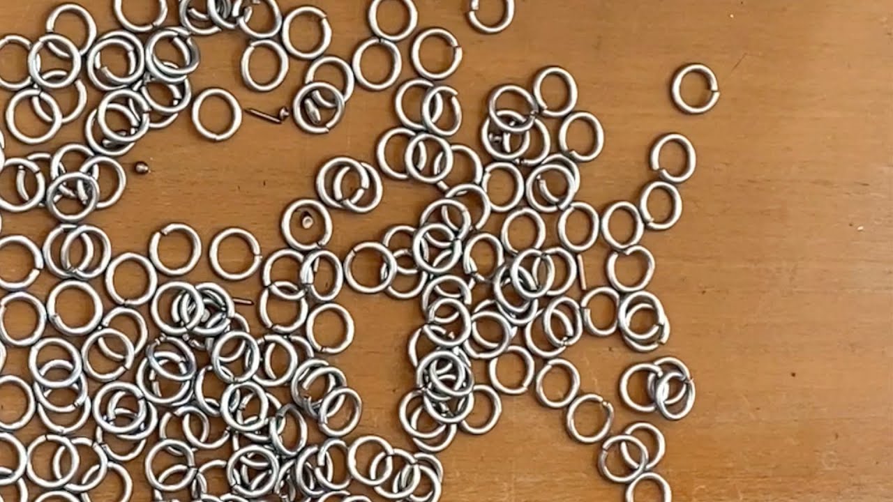 Making Chainmaille Rings - YouTube