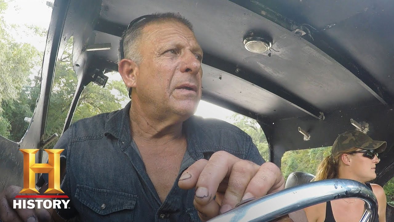 The Return of Shelby the Swamp Man: Community Service By Boat (S1, E1 ...