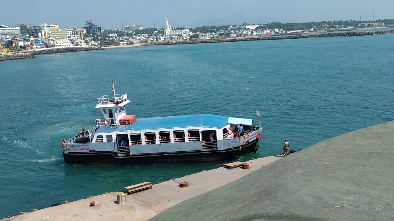 Beautiful Boat landing at Vivekananda Rock, Kanyakumari - YouTube