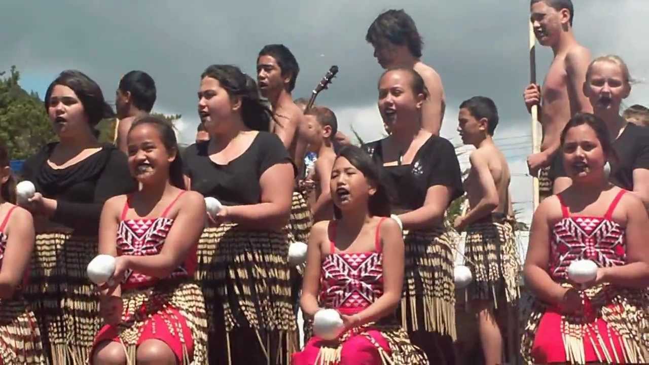Hikurangi Primary Kapa Haka - YouTube