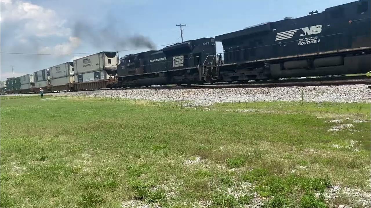 NS 29A with 1073 the Penn Central Heritage Unit trailing 2nd Rockwood TN - YouTube