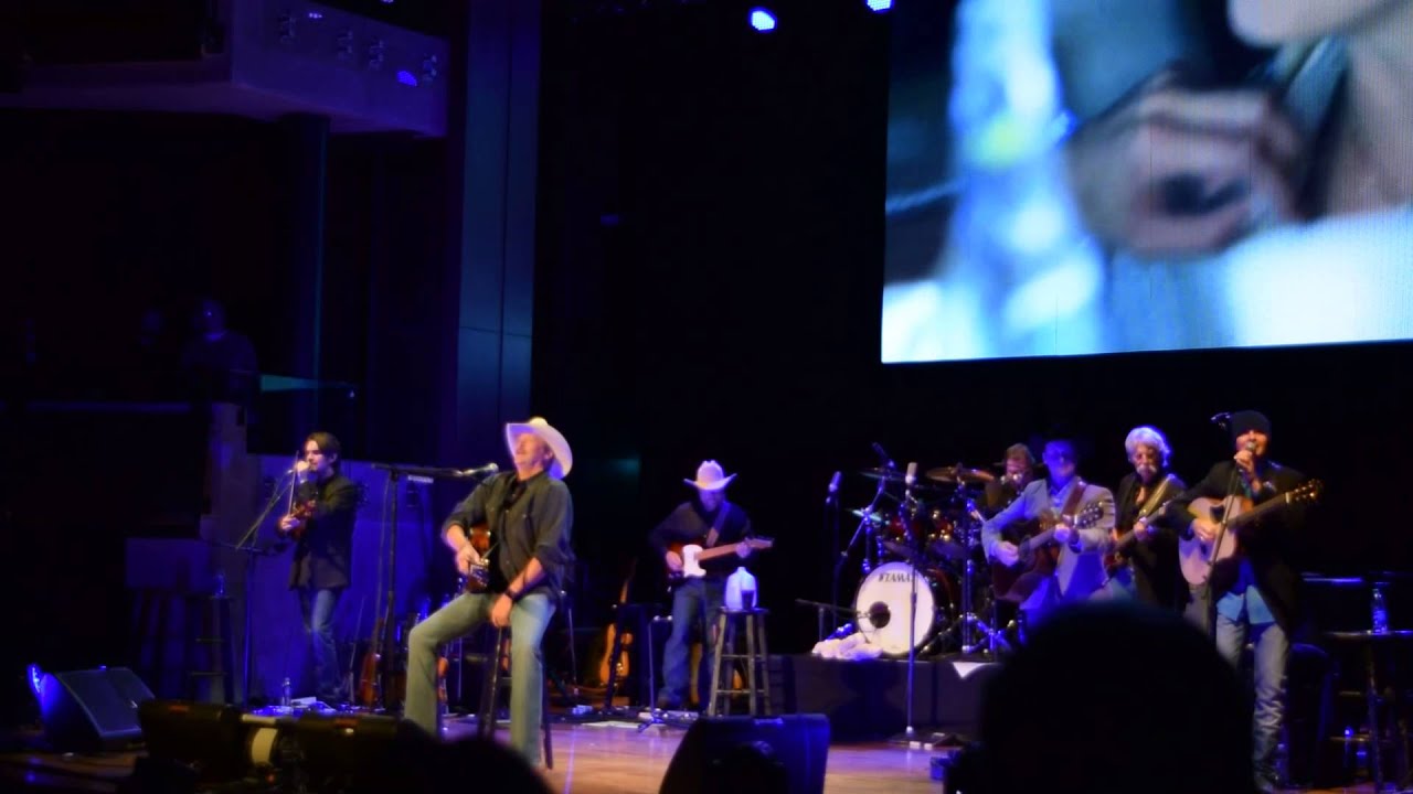 Alan Jackson in the Country Music Hall of Fame - YouTube