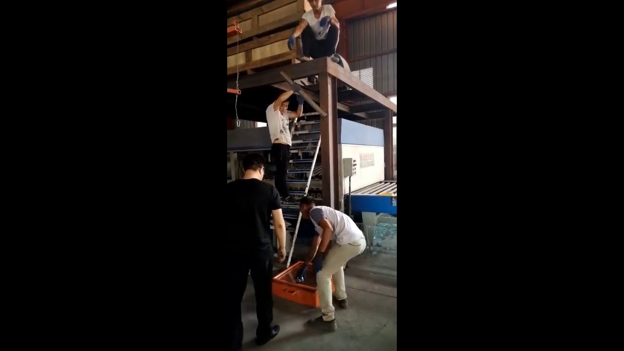 Testing of tempered glass--Easttec glass tempering machine - YouTube