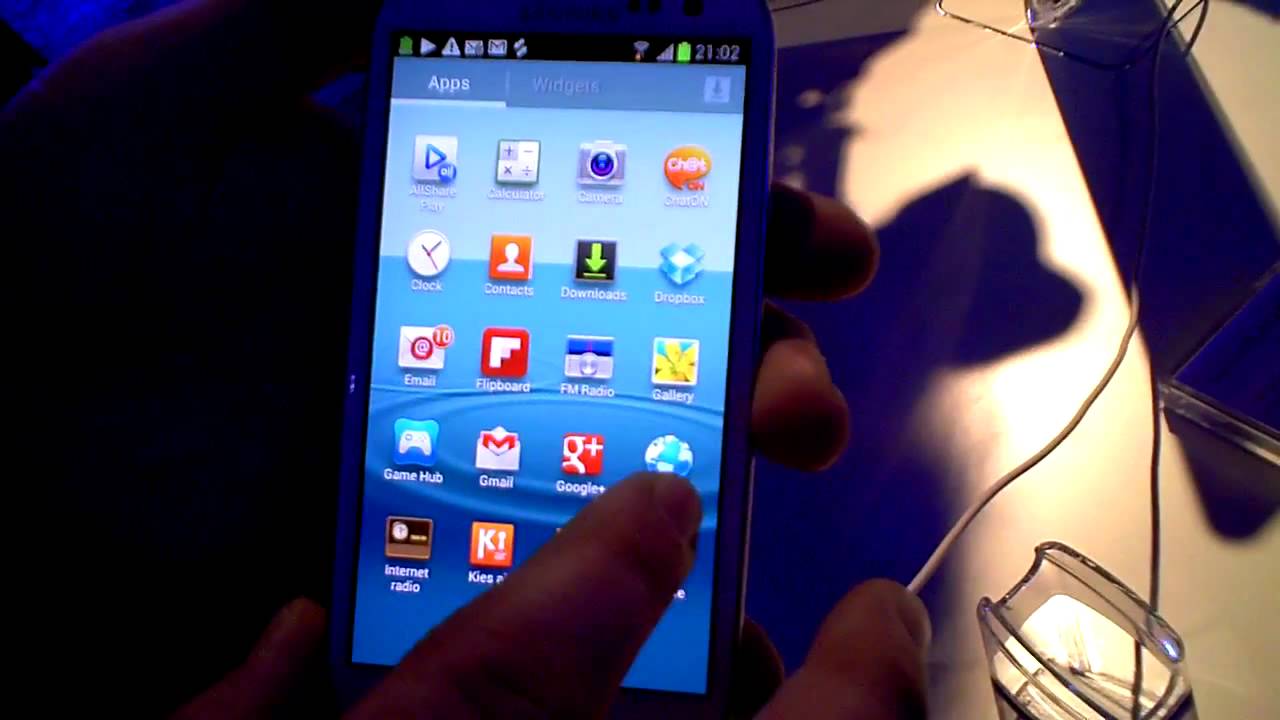 Samsung Galaxy S3 (S III) review - Hands On Walkthrough - Review.mp4 ...