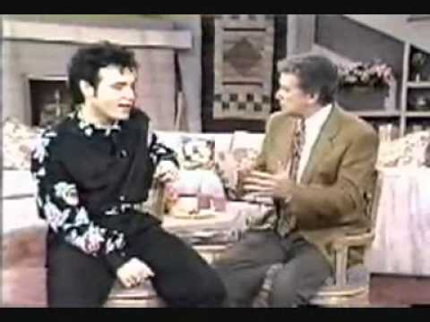 ADAM ANT - USA Interview Manners & Physique 1990 - YouTube