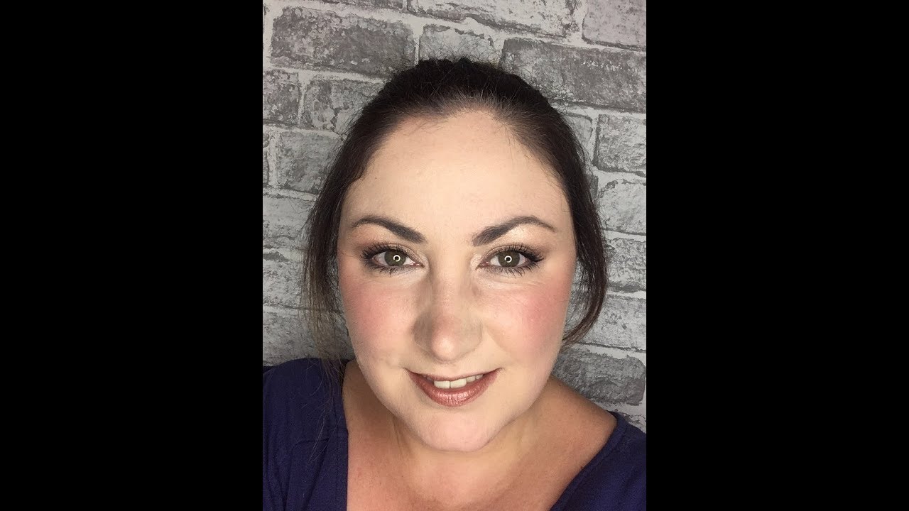 Natural Bridesmaid Makeup Tutorial - YouTube