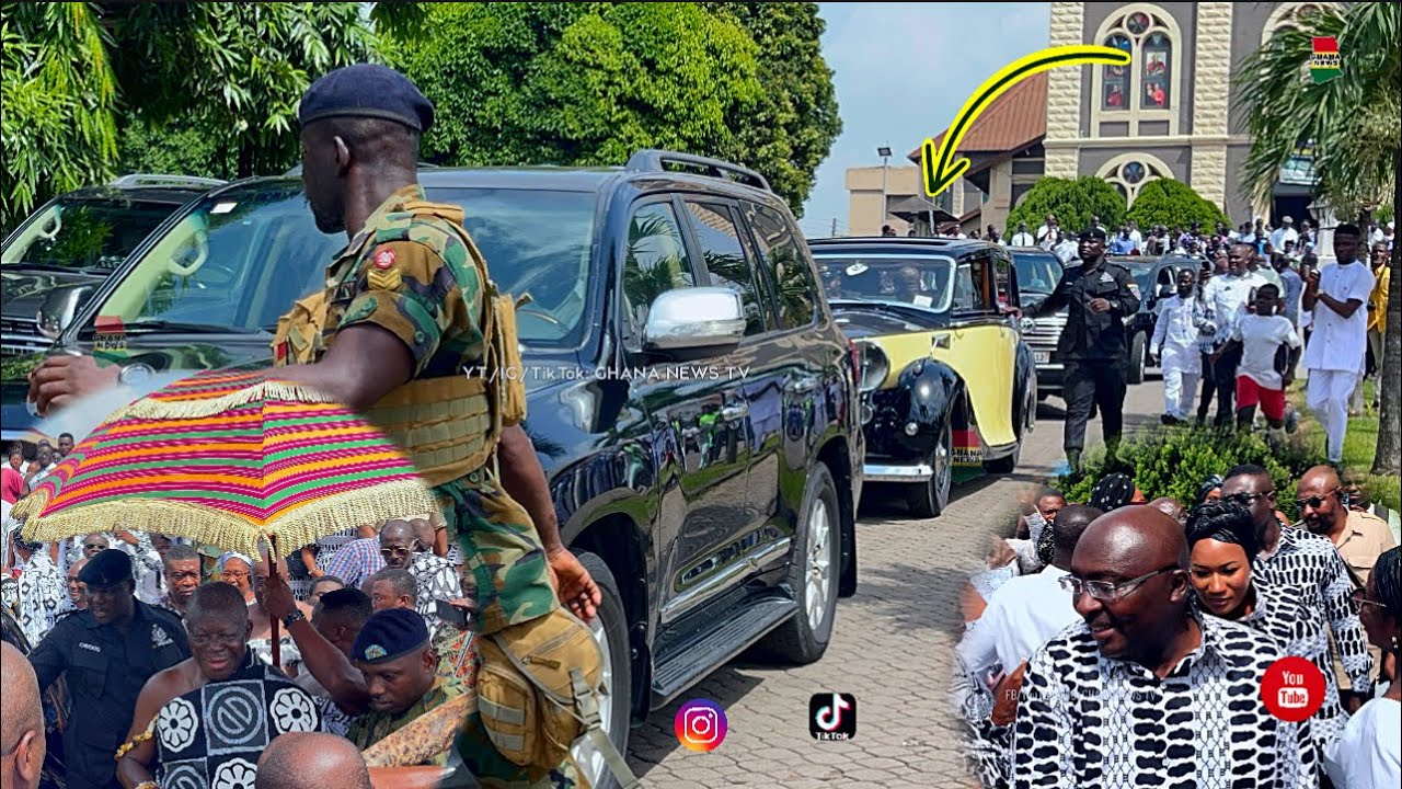 Beautiful departure of Otumfour & wife frm Mrs Kuffour’s thanksgiving ...