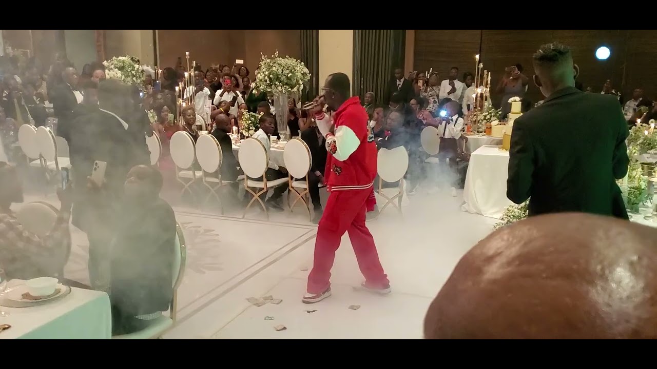 umupondo pa duty Macky 2 performance at uncle richy richy's wedding 💑 ...