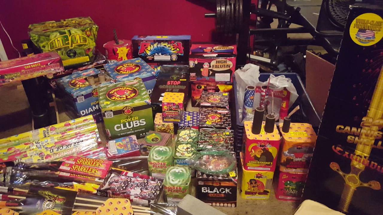 2016 COMPLETE FIREWORK STASH *MUST WATCH* - YouTube