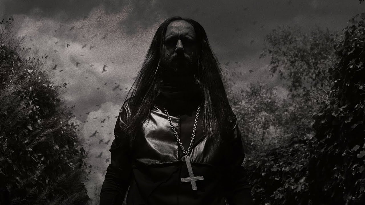 RAMON MORO_Labyrinth (Official Video) - YouTube