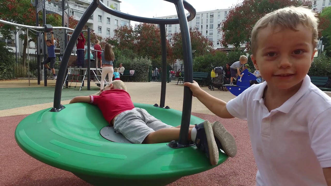 Tipi Carousel | KOMPAN Playgrounds - YouTube