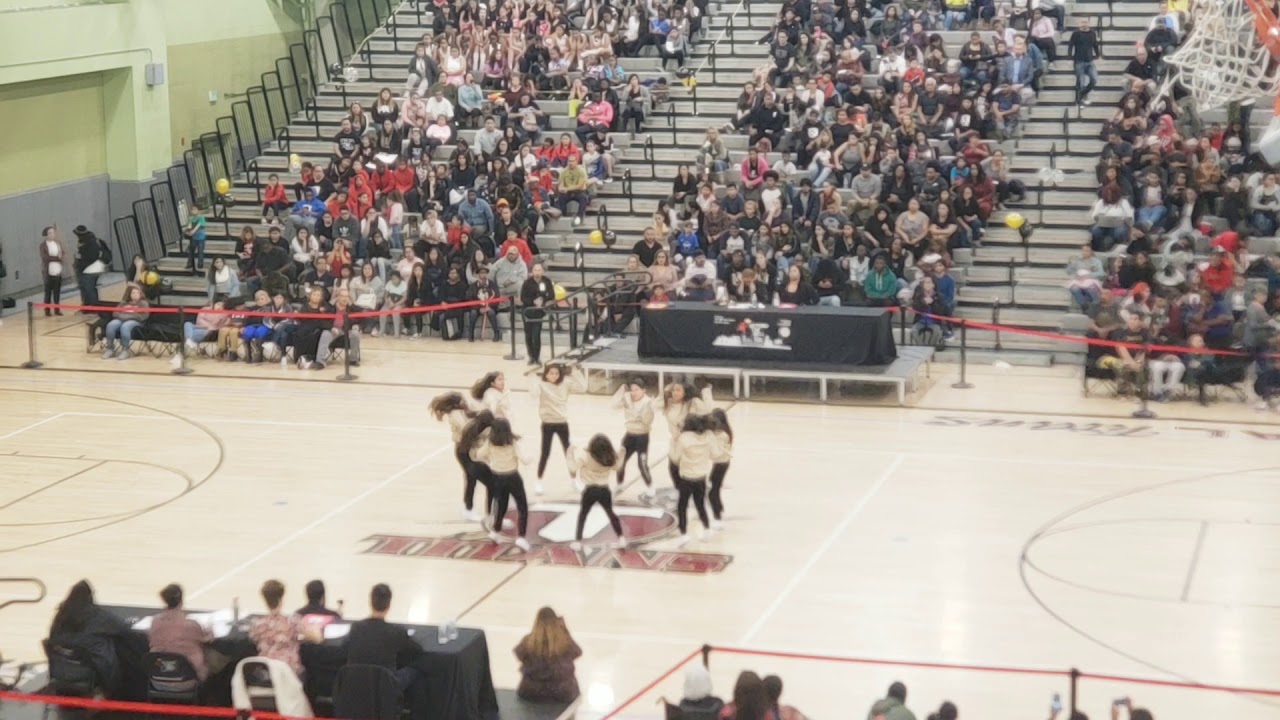 San Fernando Middle School 2019 Dance Competition - YouTube