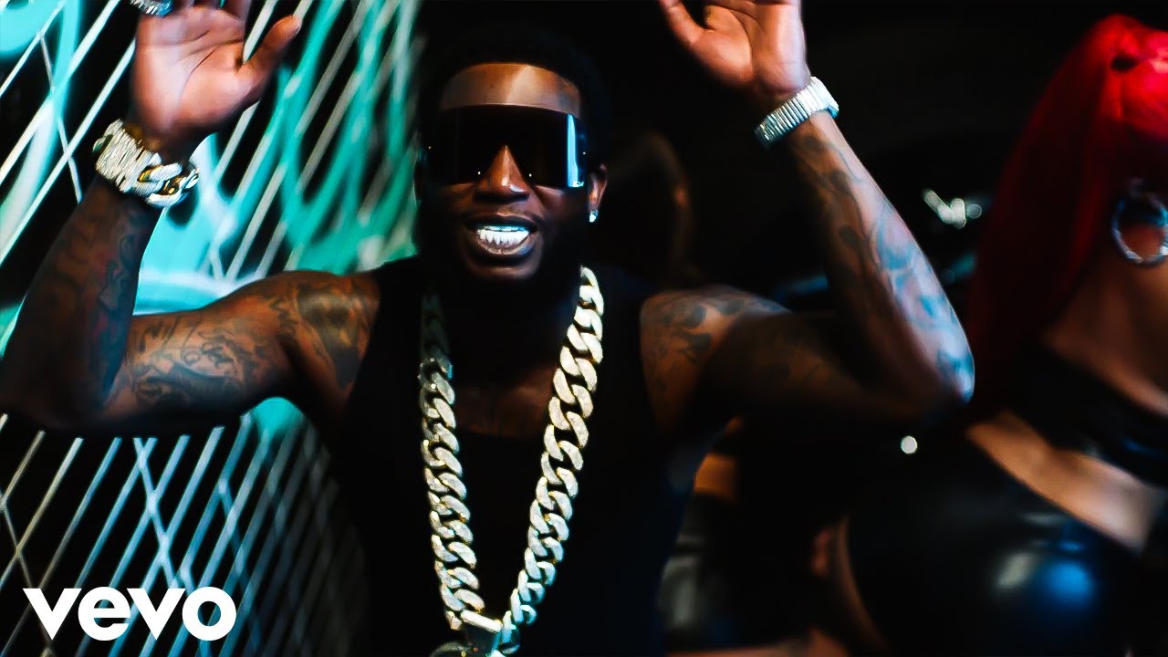 Young Dolph ft. Gucci Mane & Juicy J - Chains On Me [Music Video] - YouTube