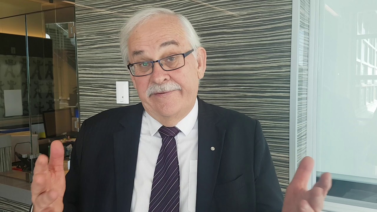 Northern Health Research Week: Dr Stephen Duckett - YouTube