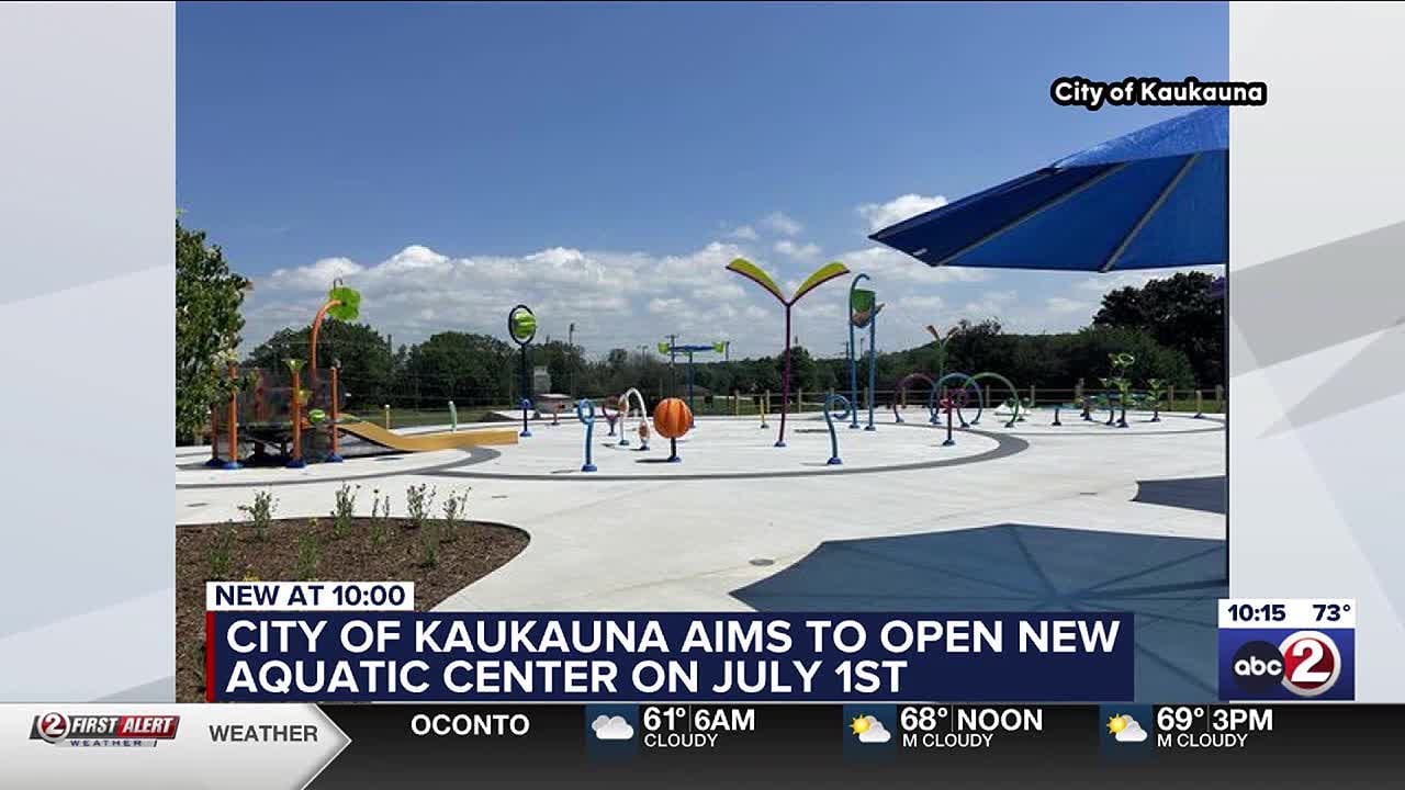 Kaukauna set to open new aquatic center - YouTube