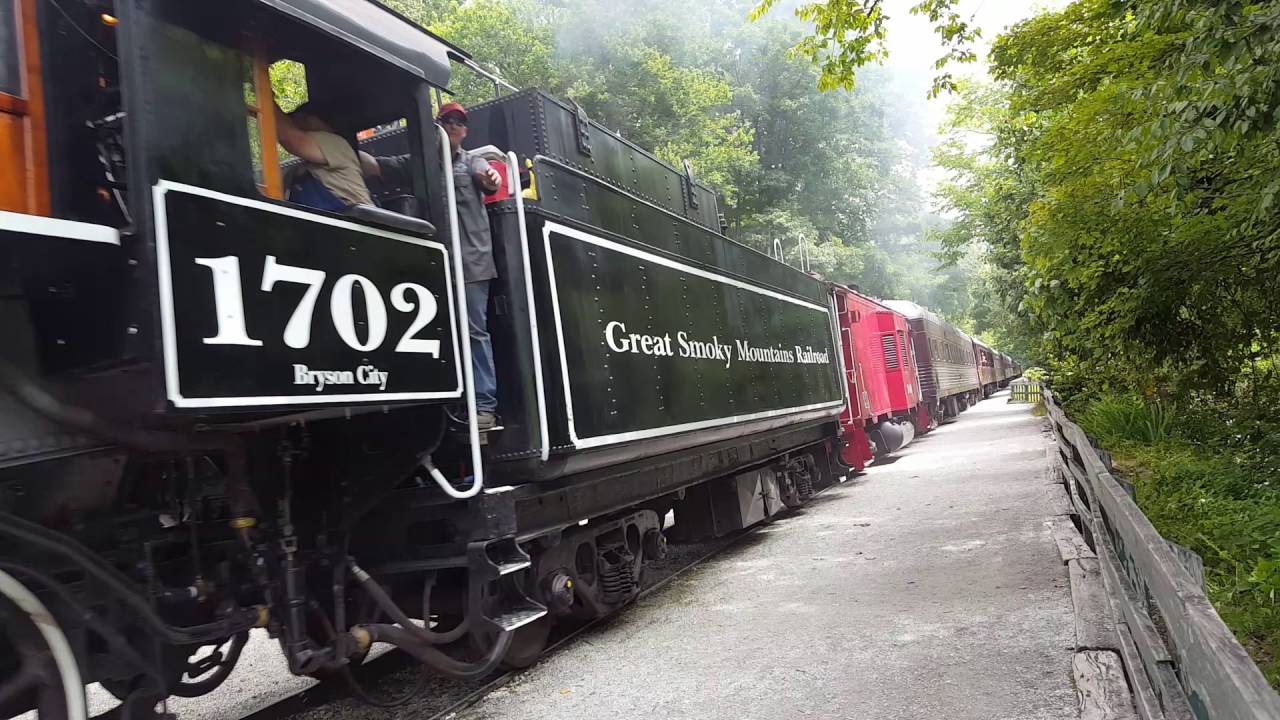 GSMR #1702 returns to Nantahala Gorge - YouTube