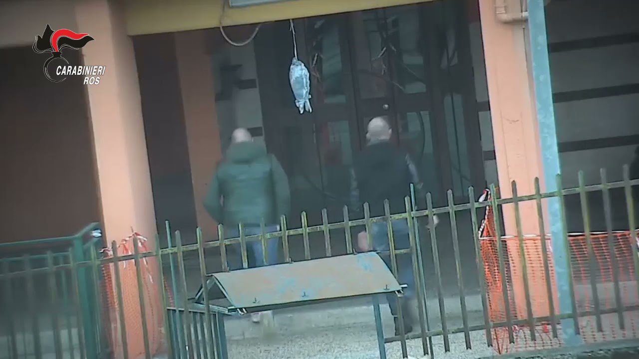 Arrestata a Ciampino la 'Madrina' della camorra Maria Licciardi - YouTube