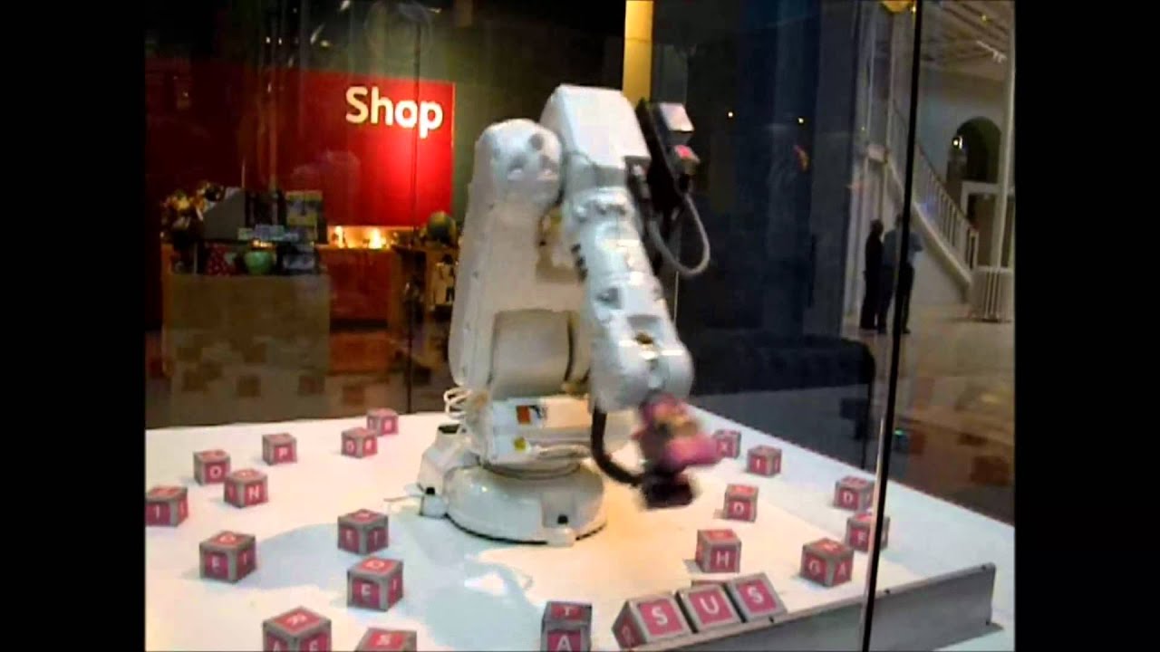 Natl Museum of Scotland - Robot Builds Blocks - YouTube