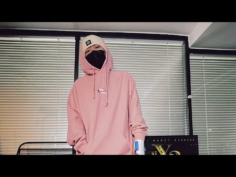 解除封印！PGone生日发布新歌《光》片段 在抖音发布了露脸视频！ - YouTube